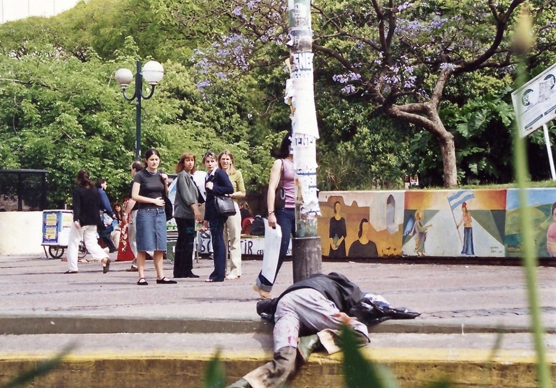 Filoctetes 2001/2021: acción y archivo – Jaque al arte